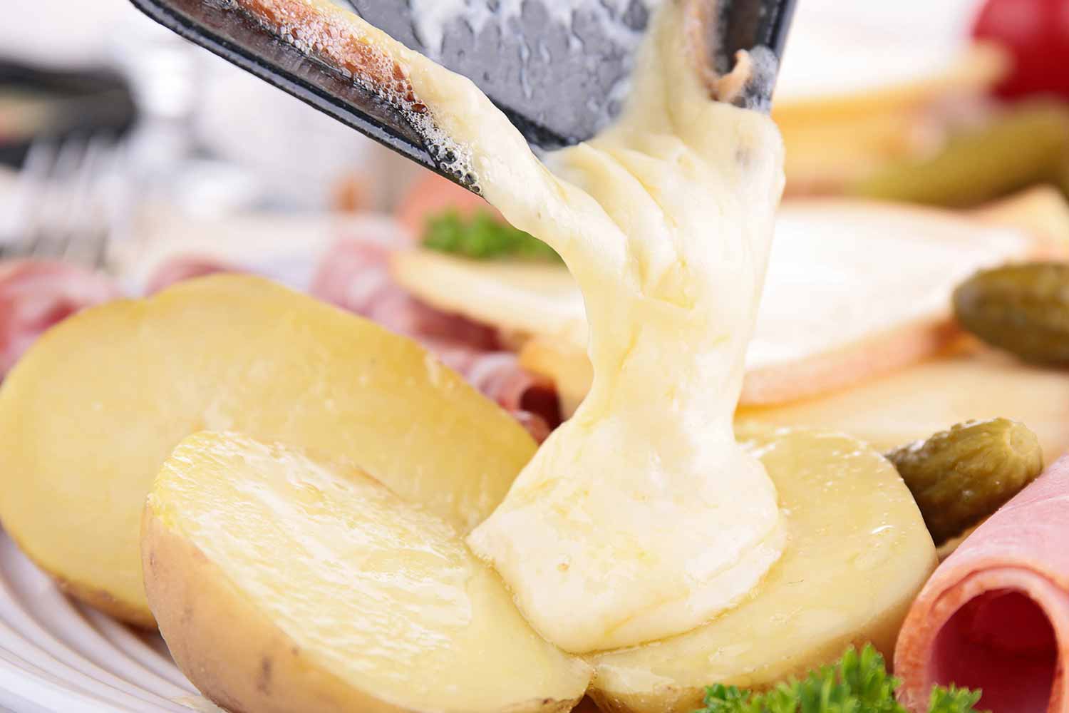 Como escolher a carne e preparar um perfeito hambúrguer tradicional ...