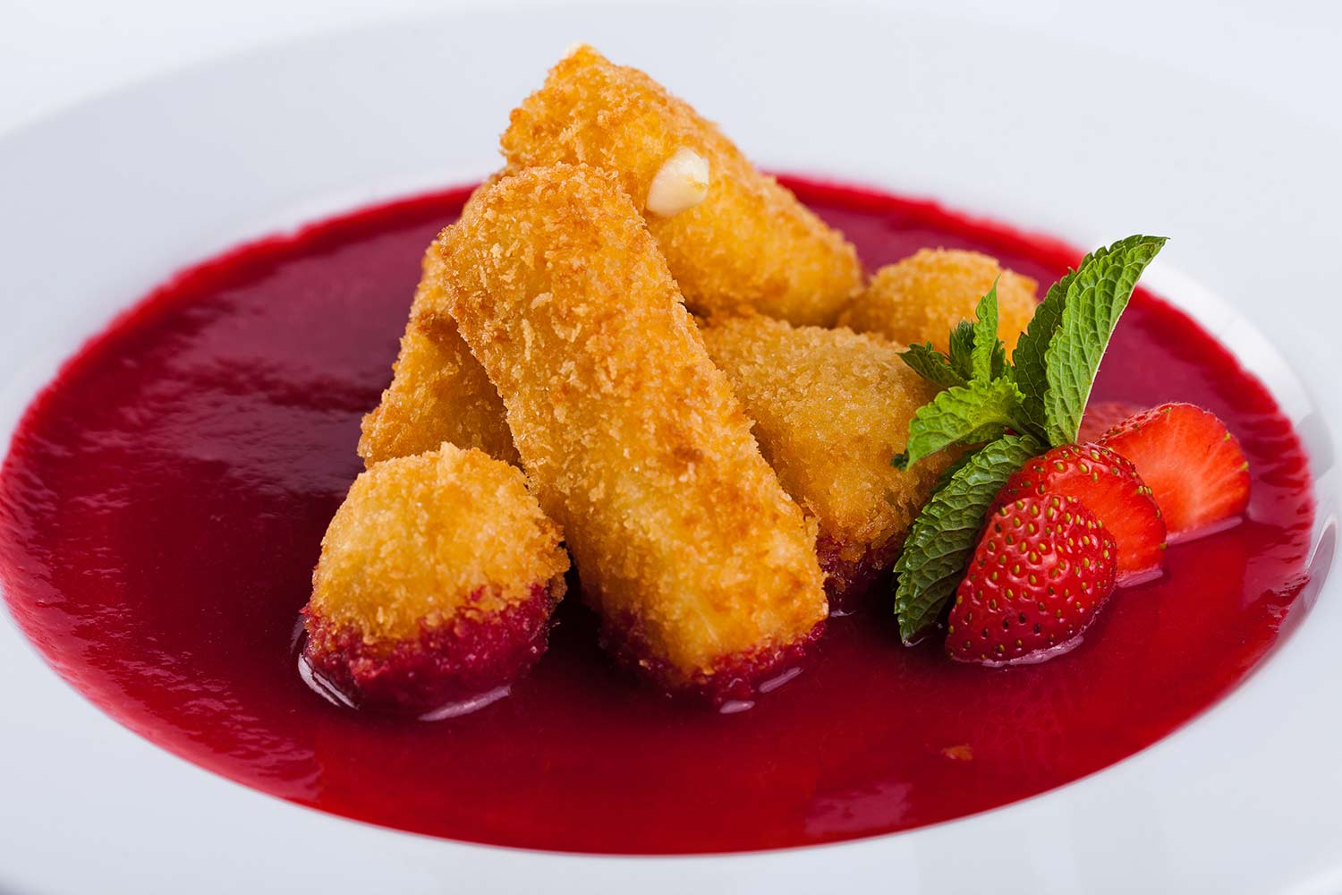 4 receitas com morango pra todos os gostos - Gastronomia Carioca